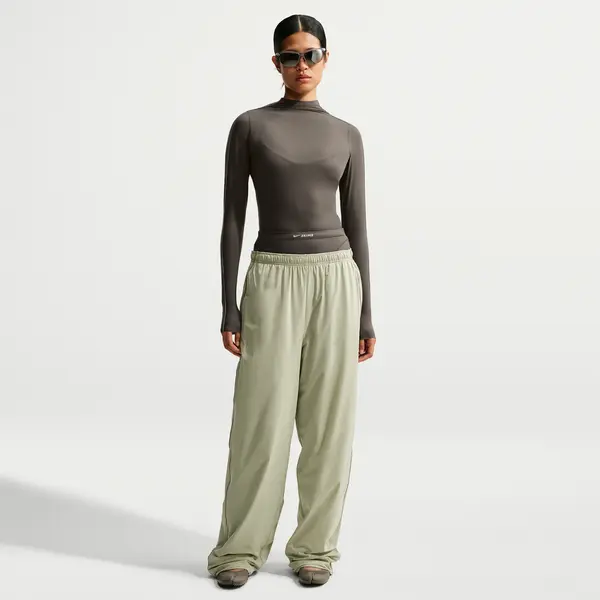 Nike Skims Weightless Mock-neck Long-sleeve Top