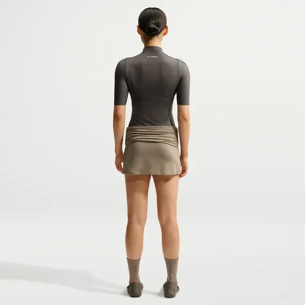Nike Skims Weightless Short-sleeve T-shirt