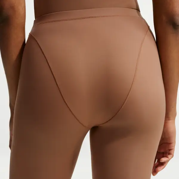 Nike Skims Weightless High-waisted V-panel Leggings