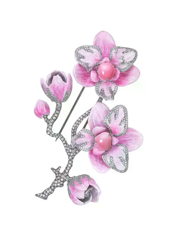 SABOO FINE JEWELS Conch-pearl And Diamond Flower Brooch