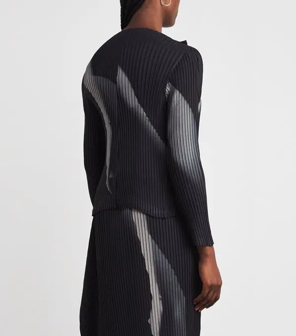 Issey Miyake Hands Of Lover Pleats Cardigan - Black