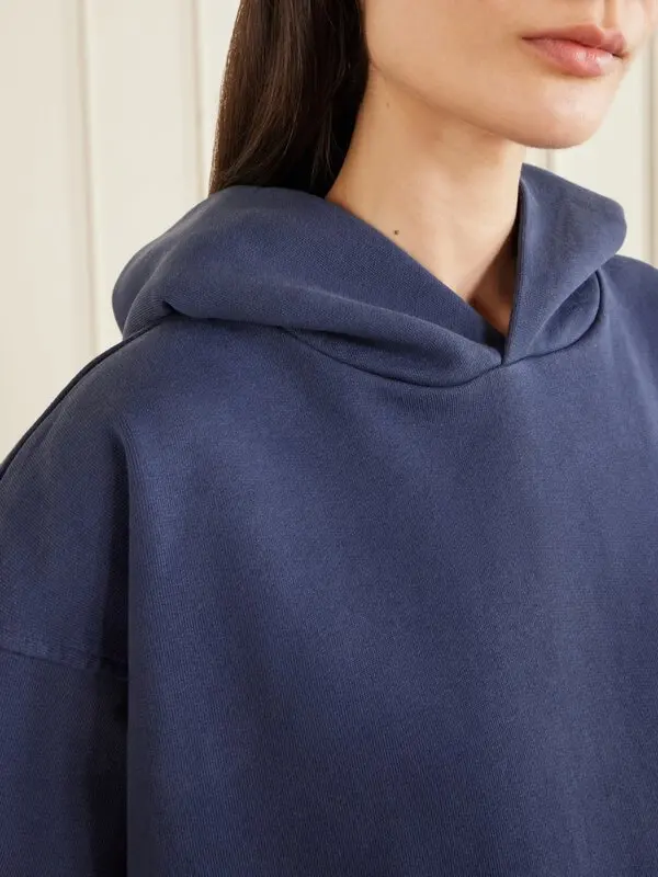 Matteau Minimalist Long-sleeve Sweatshirt