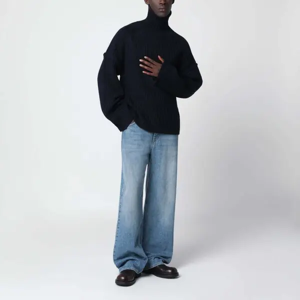 Séfr Turtleneck Sweater