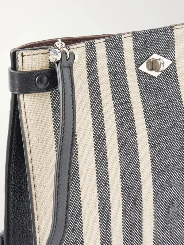 METIER Portable Pouch