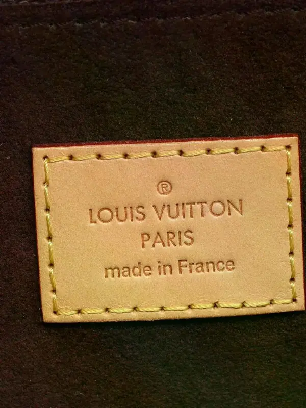 LOUIS VUITTON 2017 Monogram Pochette Metis Satchel