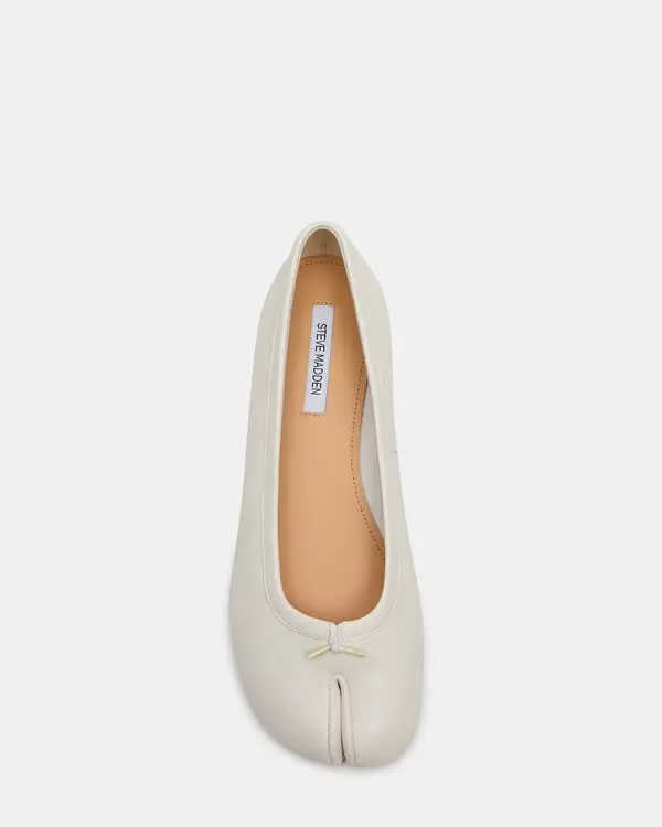 Steve Madden Calico Ballet Flats