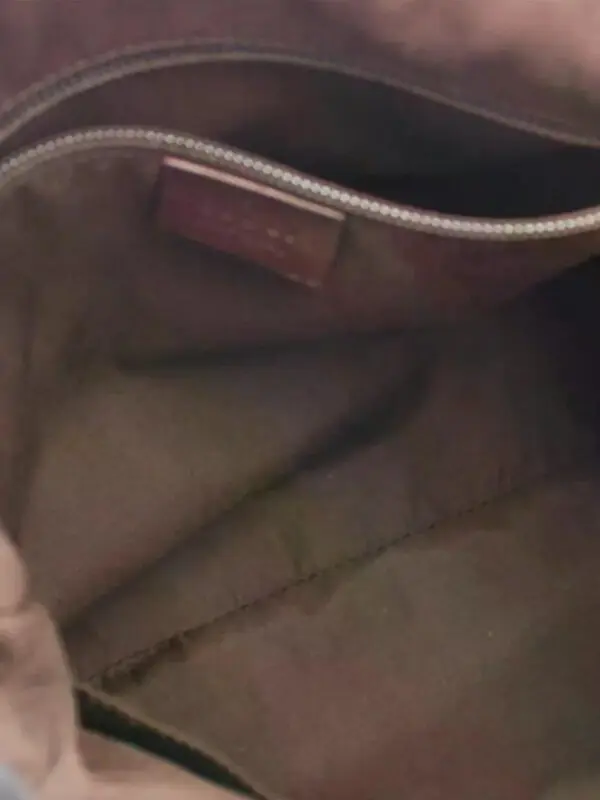 Gucci 2000-2015 Gg Canvas Crossbody Bag