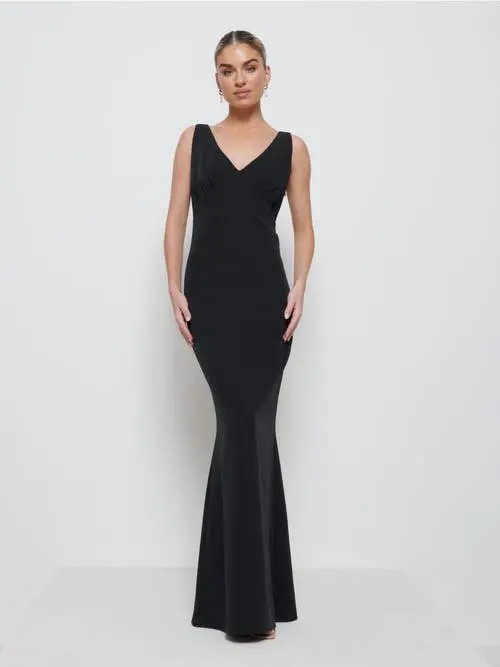 PRETTY LAVISH Esmee Crepe Maxi Bridesmaid Dress