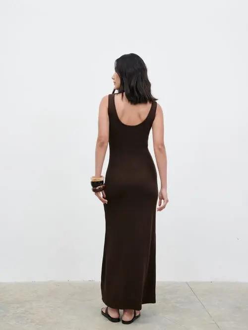PRETTY LAVISH Dora Scoop Neck Maxi Dress