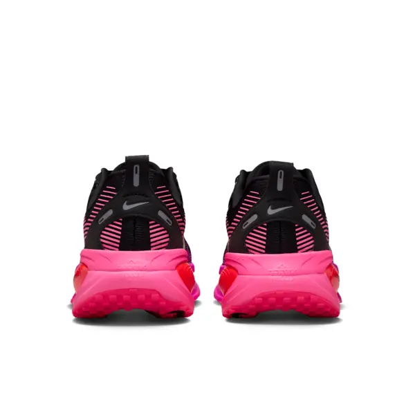 Nike Vomero 18 Road Running Shoes