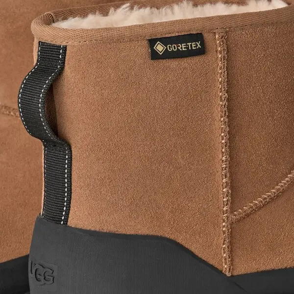 UGG Classic Mini Guard Gtx Boot