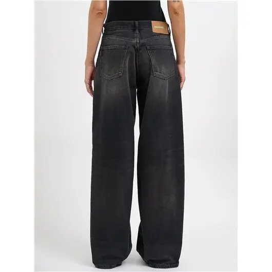 HAIKURE Logo Jeans - Black