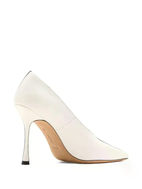 JUDE Kiss Pointed-toe Pumps