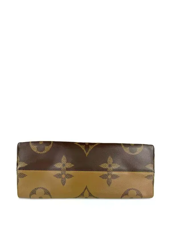 LOUIS VUITTON 2020 Monogram Reverse Giant Onthego Gm Satchel - Brown