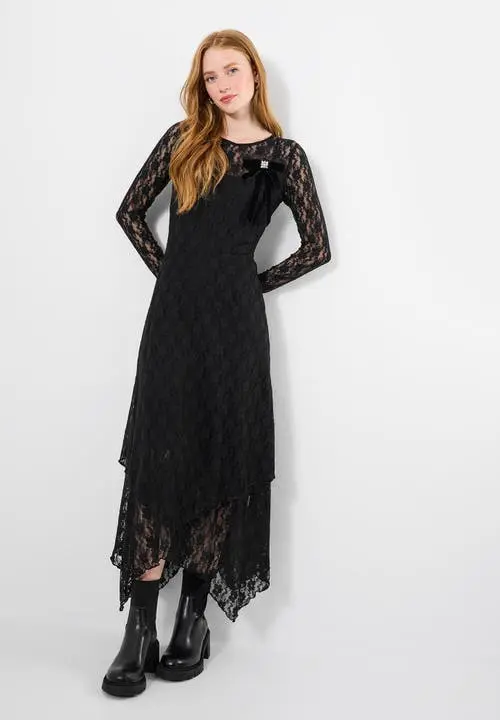 JOE BROWNS Stretch Lace Hanky Hem Maxi Dress - Black