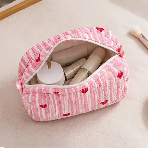 ARTISAGA Little Hearts Cosmetic Pouch