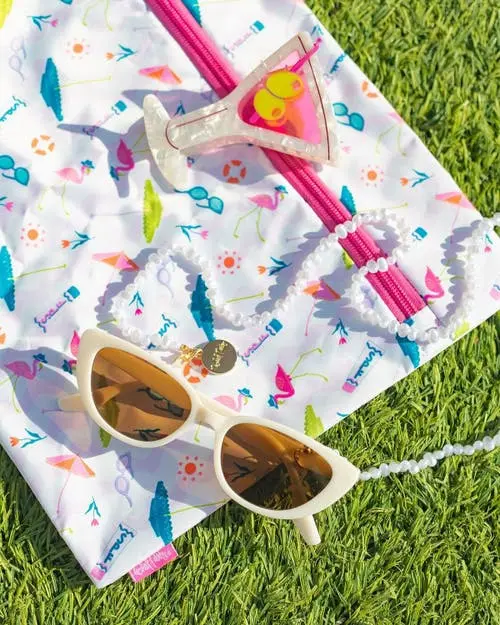 PACKED PARTY Sunny Daze Cat Eye Sunglasses And Pearl Shell Chain Set Cat Eye With Freshwater Pearl Chain