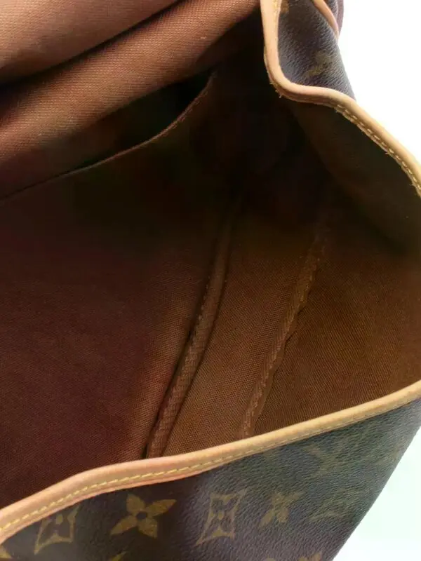 LOUIS VUITTON 2004 Monogram Saumur 30 Crossbody Bag