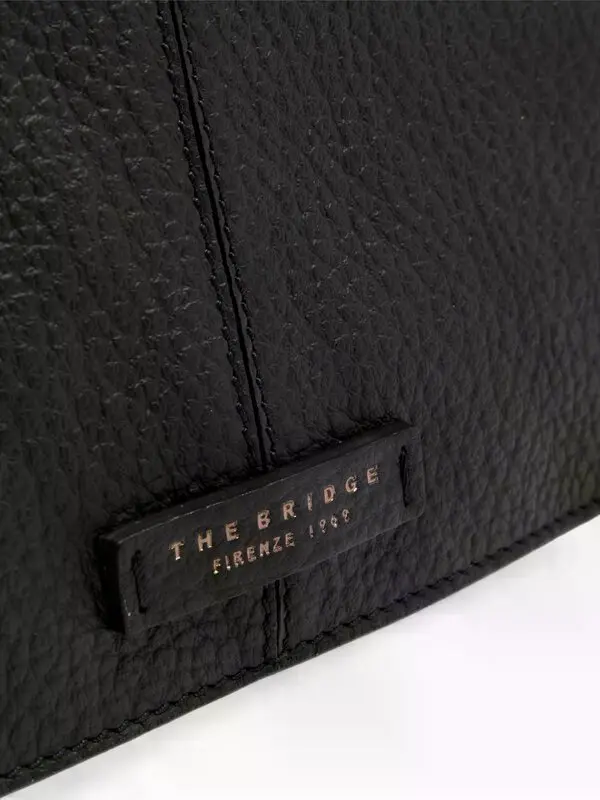 THE BRIDGE Grained Leather Messenger Bag