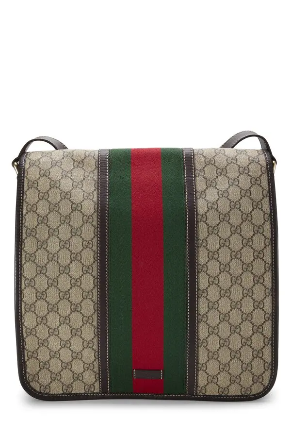 Gucci Gg Supreme Flap Messenger