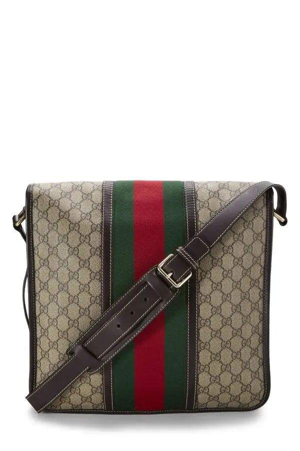 Gucci Gg Supreme Flap Messenger
