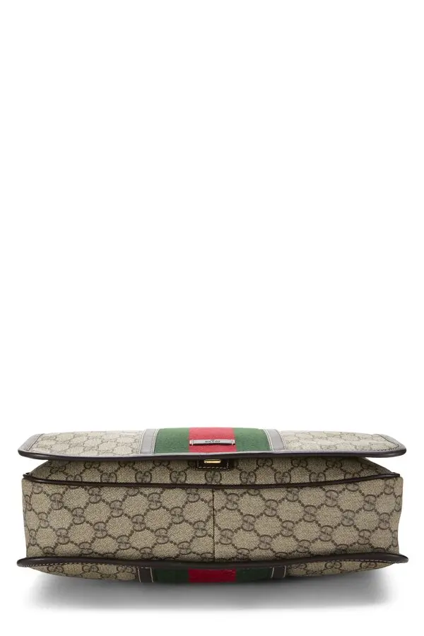 Gucci Gg Supreme Flap Messenger