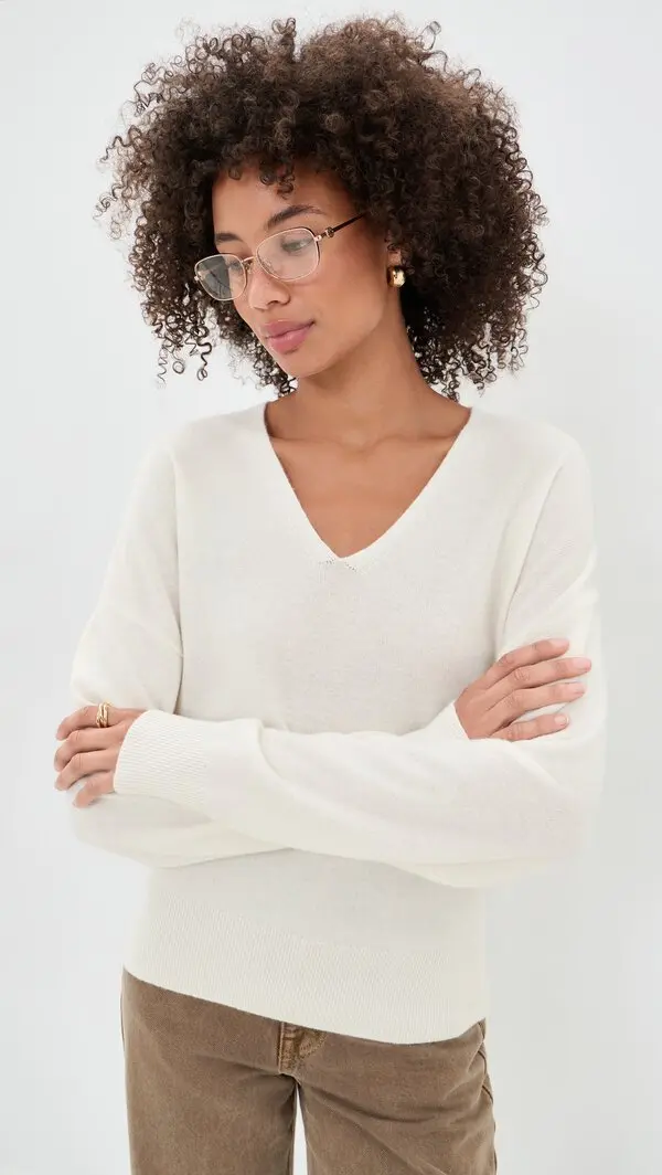 Theory Relaxed V Neck Cashmere Sweater