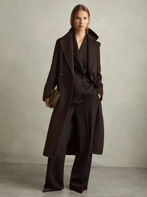 REISS Lucia Petite Wool-blend Double-breasted Blindseam Coat - Chocolate