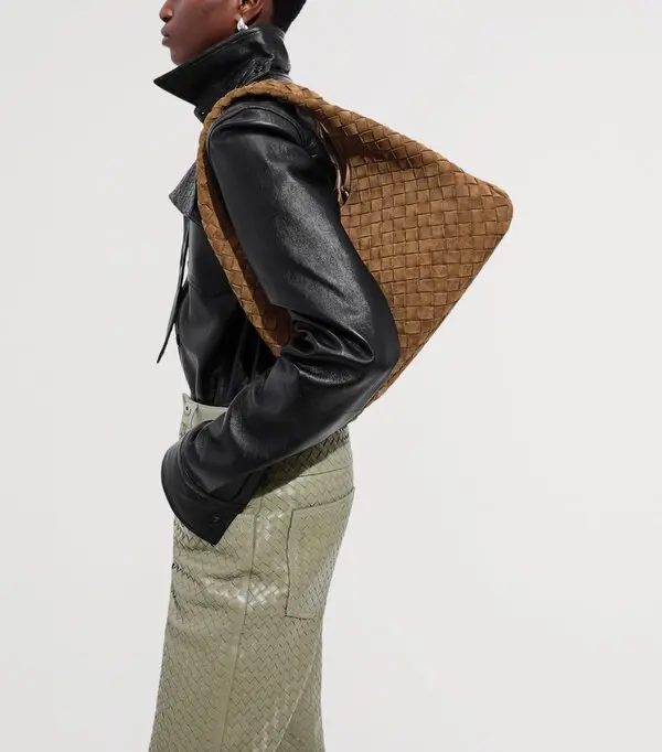 Bottega Veneta Medium Leather Campana Shoulder Bag - Neutral