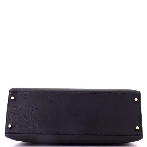 Hermès Kelly Handbag Epsom With Gold Hardware 35