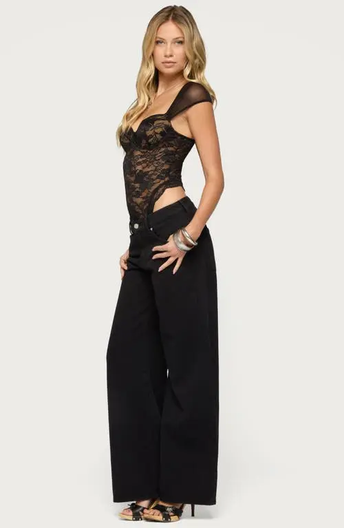 EDIKTED Gasha Lace Cupped Bodysuit