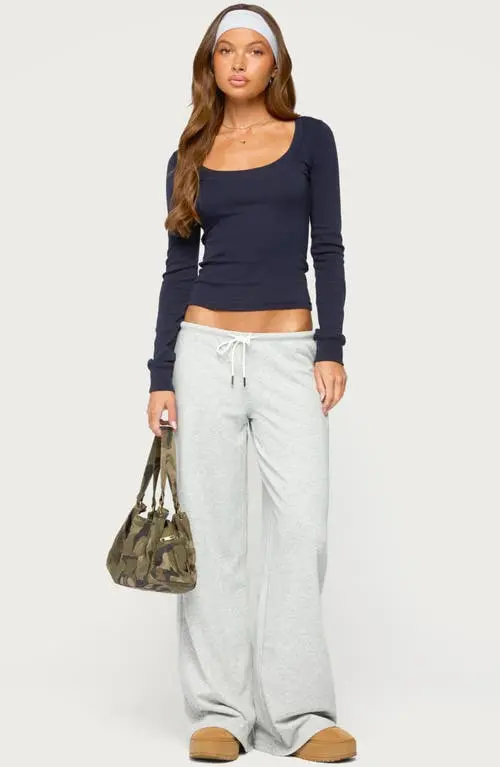 EDIKTED Oloya Long Sleeve Scoop Neck Top