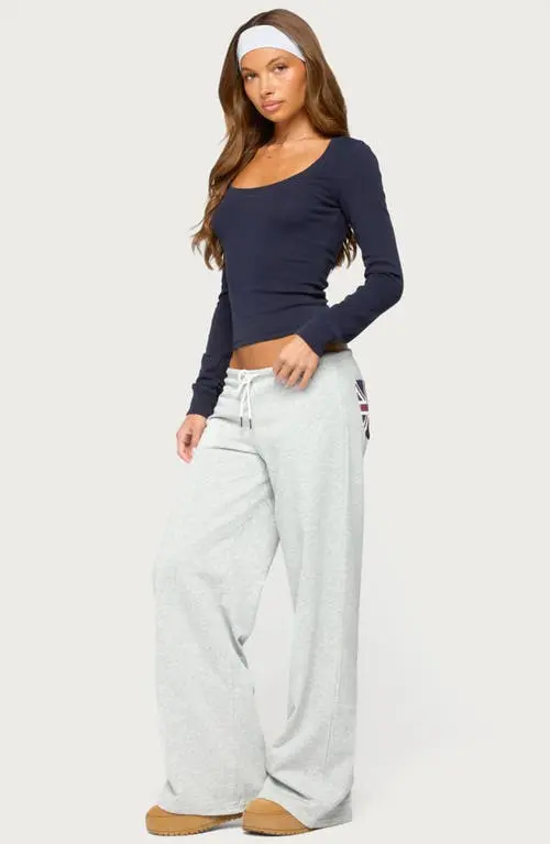 EDIKTED Oloya Long Sleeve Scoop Neck Top