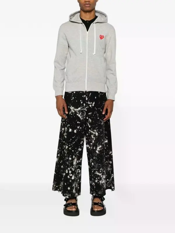 Play Comme Des Garcon Heart-patch Zip-up Hoodie - Grey