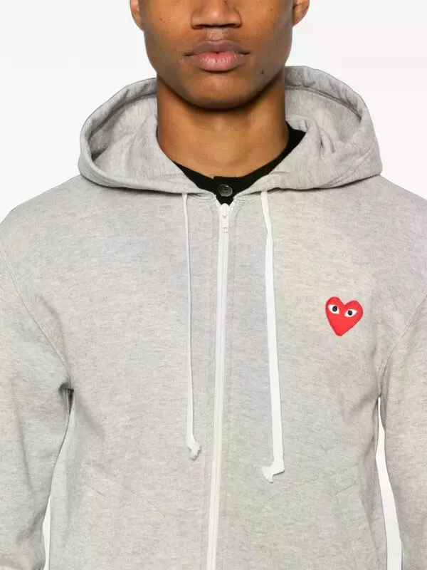 Play Comme Des Garcon Heart-patch Zip-up Hoodie