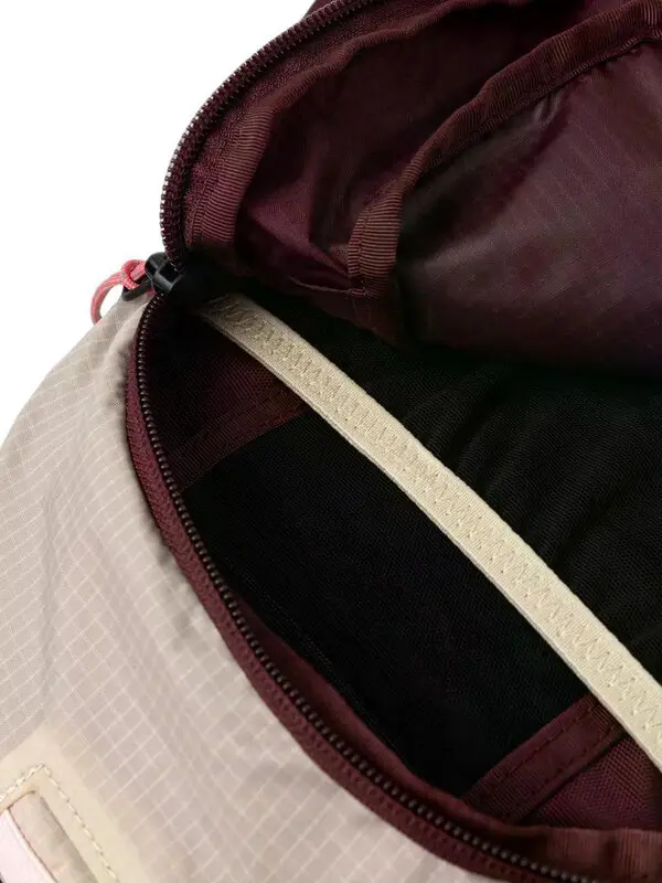PEAK PERFORMANCE Ripstop-texture Logo-print Backpack - Neutrals