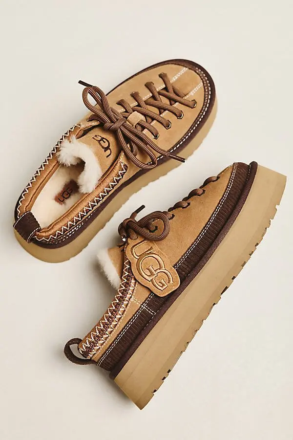 UGG Heritage Lace-up Slippers - Chestnut