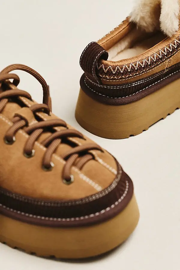 UGG Heritage Lace-up Slippers - Chestnut