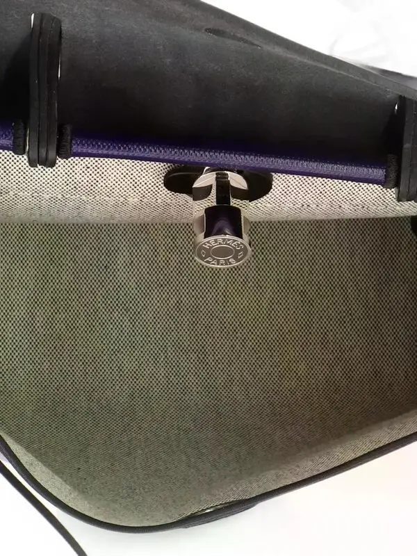 Hermès Herbag Zip Berline Vache Canvas And Leather 31 Shoulder Bag - Black