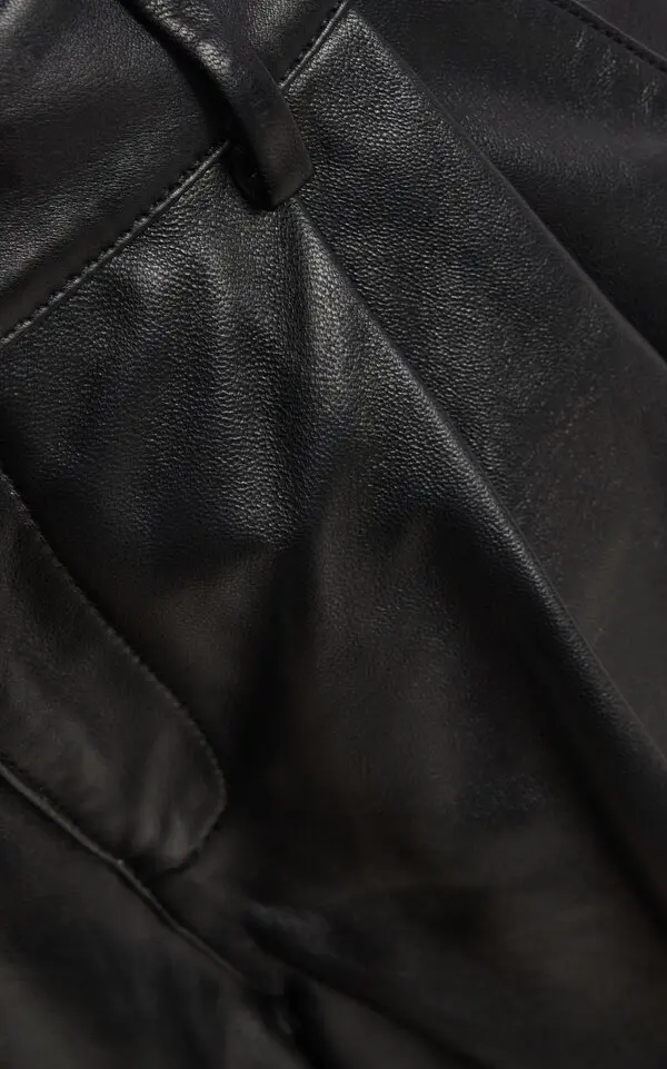 KALLMEYER Roxana Pleated Shorts