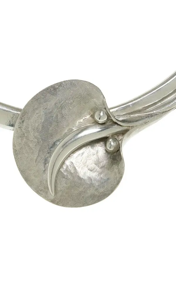 BEN-AMUN Exclusive Flower Brass Stone Necklace