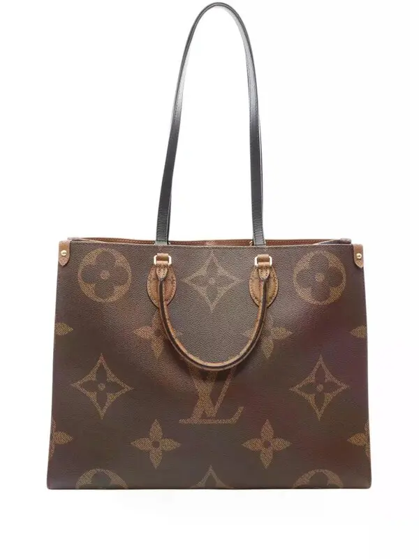 LOUIS VUITTON 2021-2026 Monogram Reverse Giant Onthego Gm Satchel