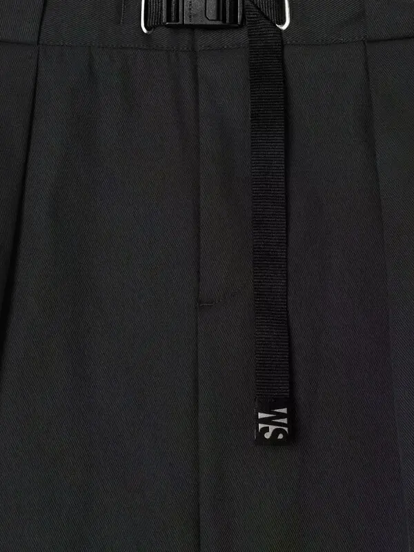 WHITE SAND Buckle-fastening Pleated Trousers