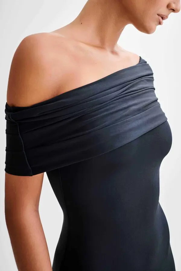 Meshki Cassandra Off Shoulder Slinky Maxi Dress