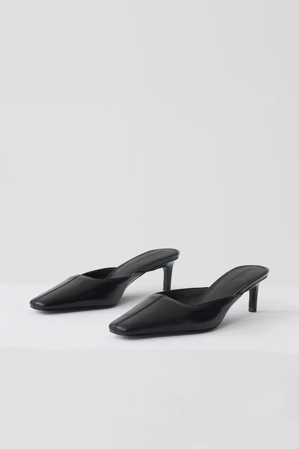 Meshki Stevie Pointed Square Toe Mule