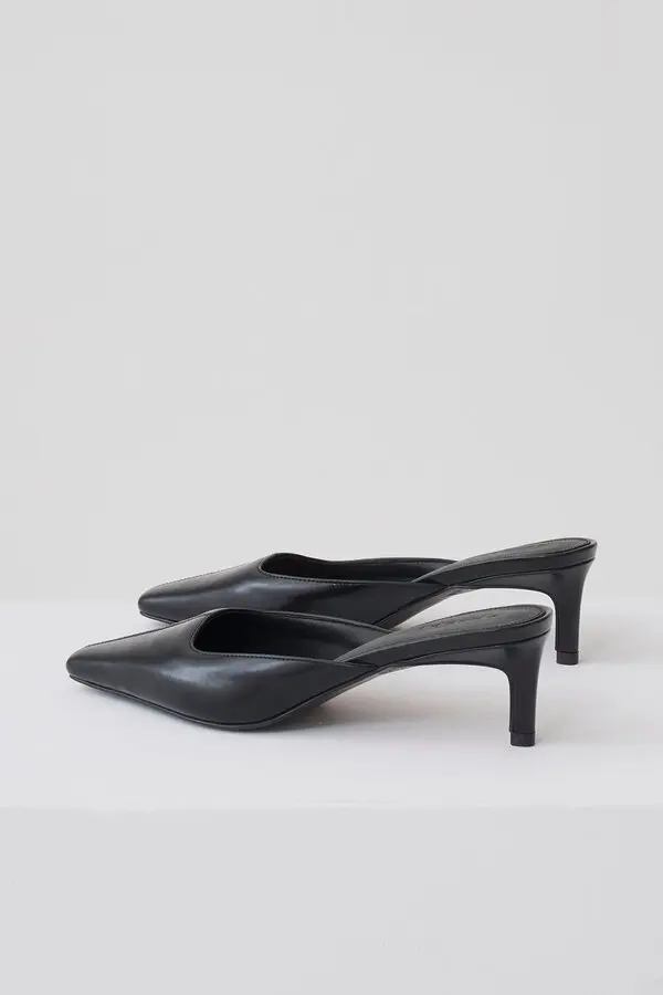 Meshki Stevie Pointed Square Toe Mule