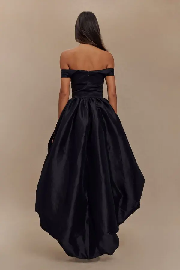 Meshki Amelia Bubble Maxi Dress