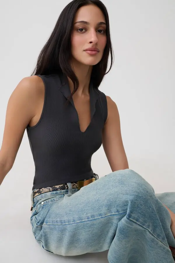 Meshki Myrtle Ribbed Sleeveless Lapel Top
