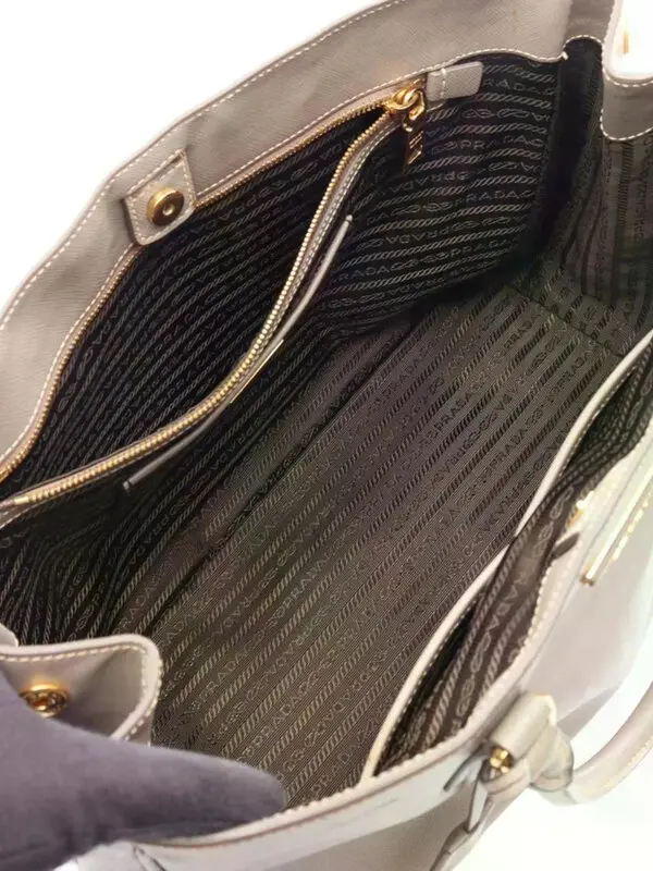 Prada 2010-2026 Saffiano Galleria Satchel