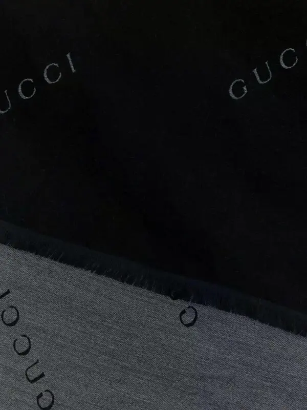 Gucci Logo-print Frayed Scarf